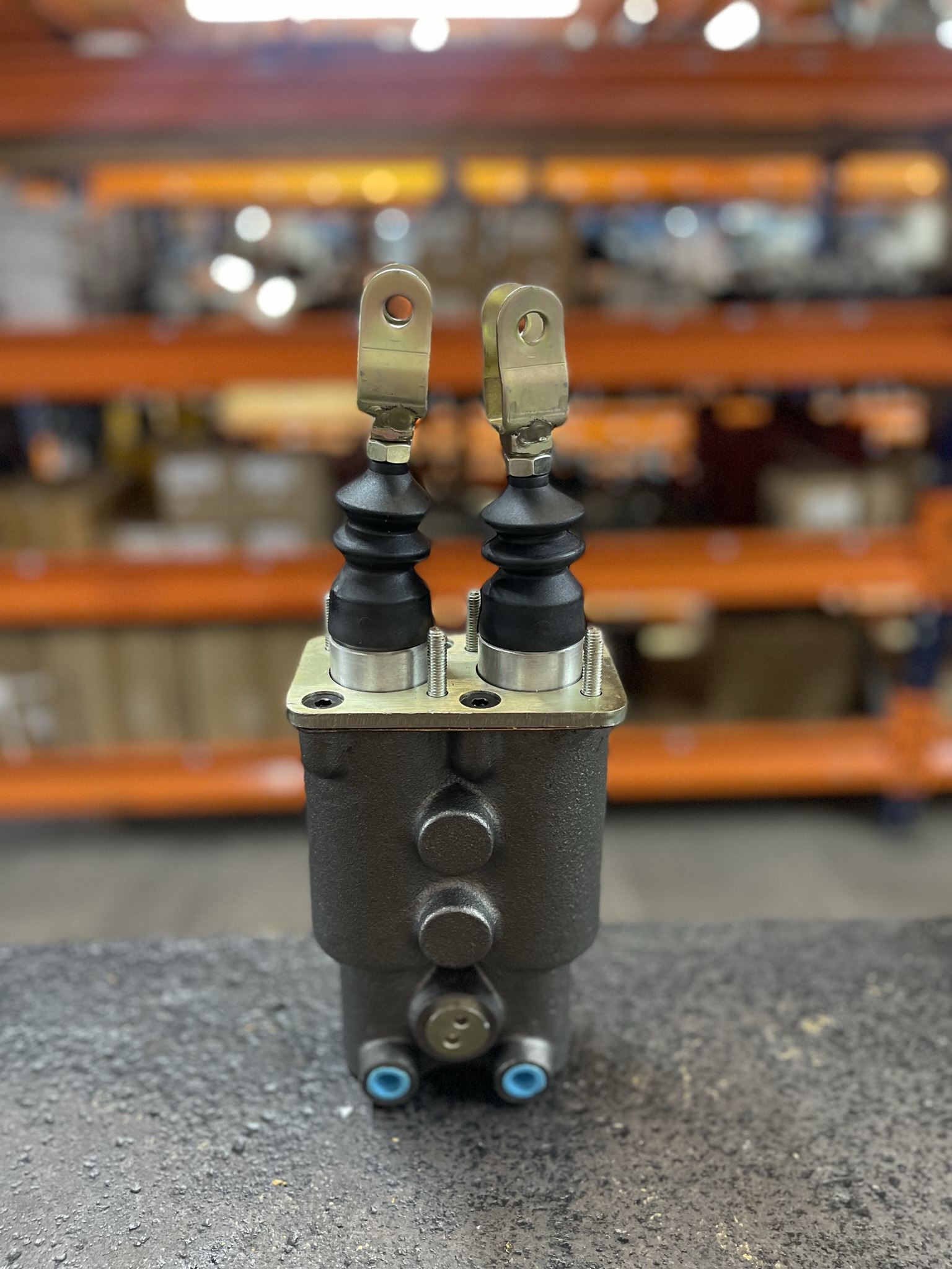 Cilindro Mestre de Freio Original Case/New Holland – Casa das Retros